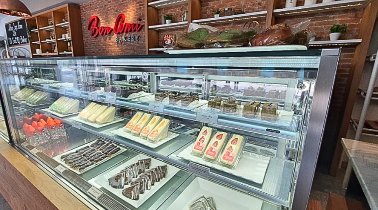 15 Toko Kue di Surabaya Paling Hits