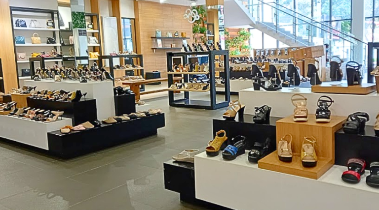 10 Toko Sepatu di Malang Terlengkap dan Terjamin Ori