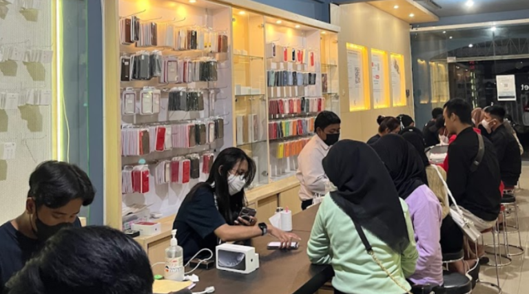10 Toko Iphone di Malang, Ori dan Second Murah.