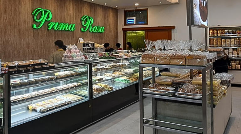 15+ Toko Kue di Bandung Terkenal dan Terlengkap